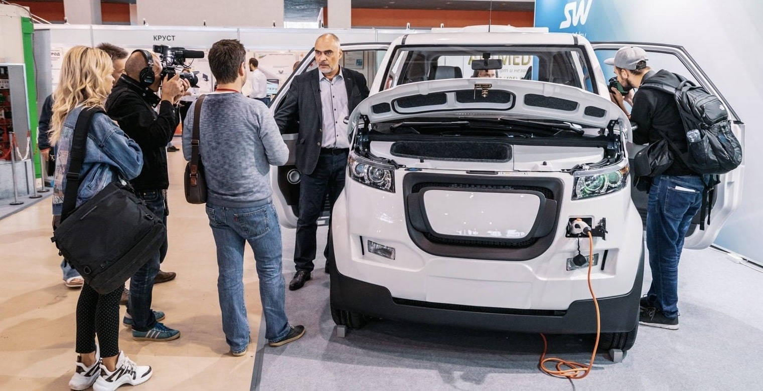 SWC | Perspectives of String Transport